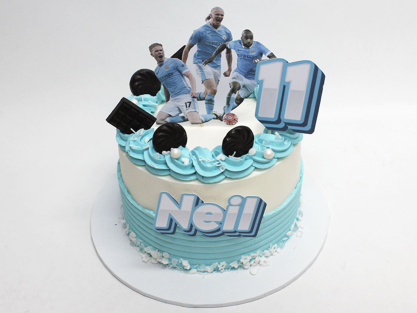 Manchester City 3D Themed Birthday Cake – The Cake People