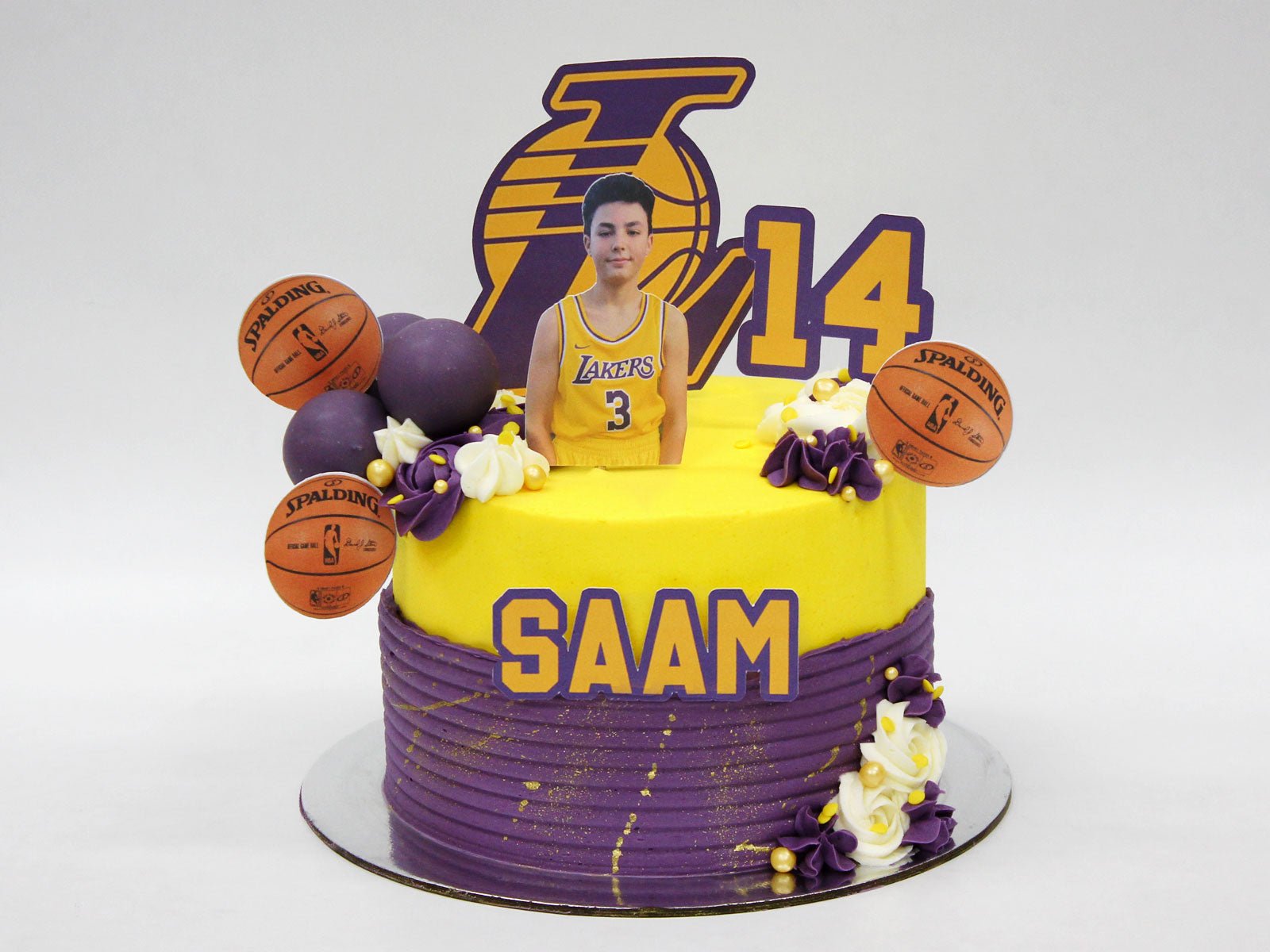 Create Your Own Character Cake – The Cake People